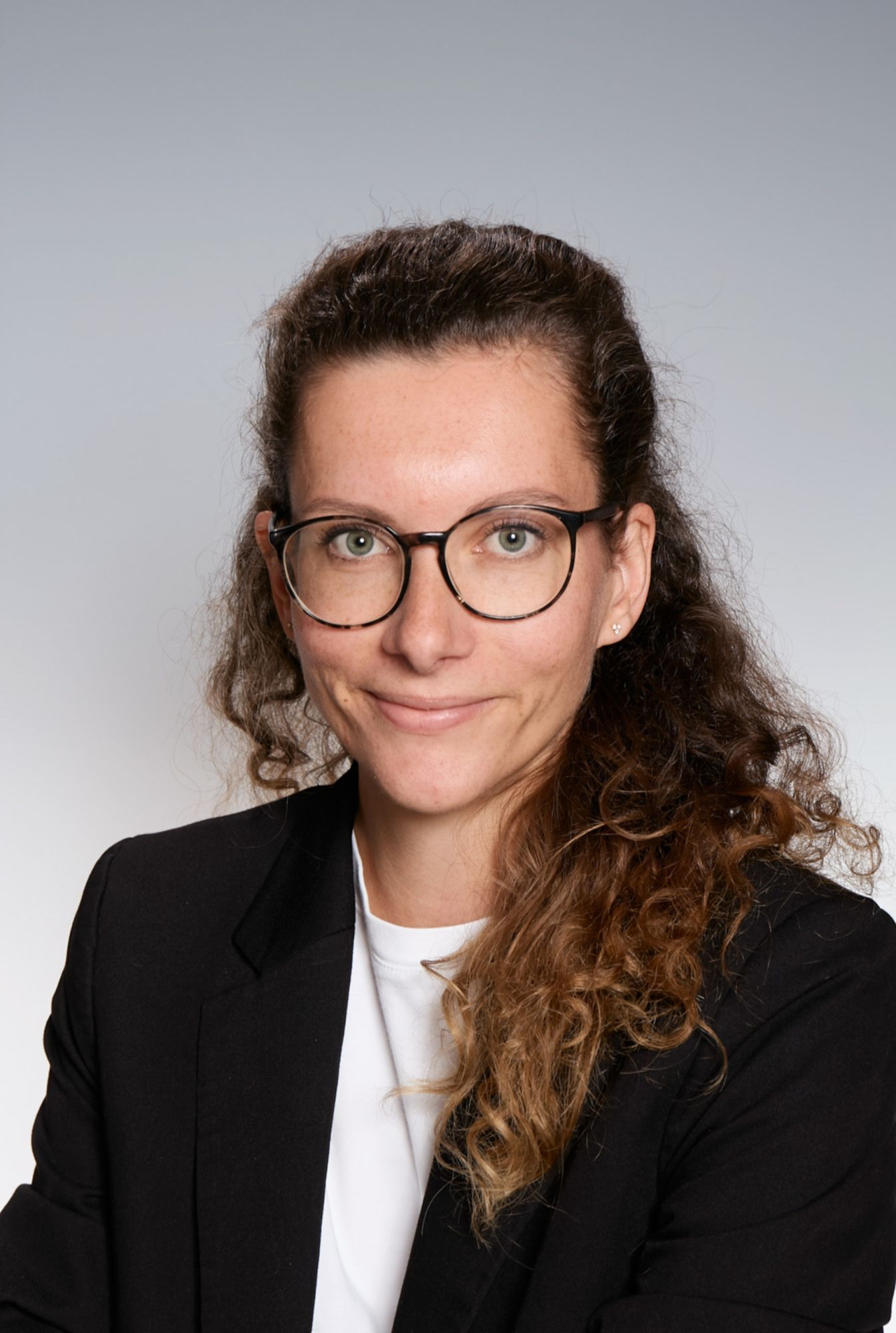 Julia Gruber, MEd - BRG/BORG Schloss Traunsee